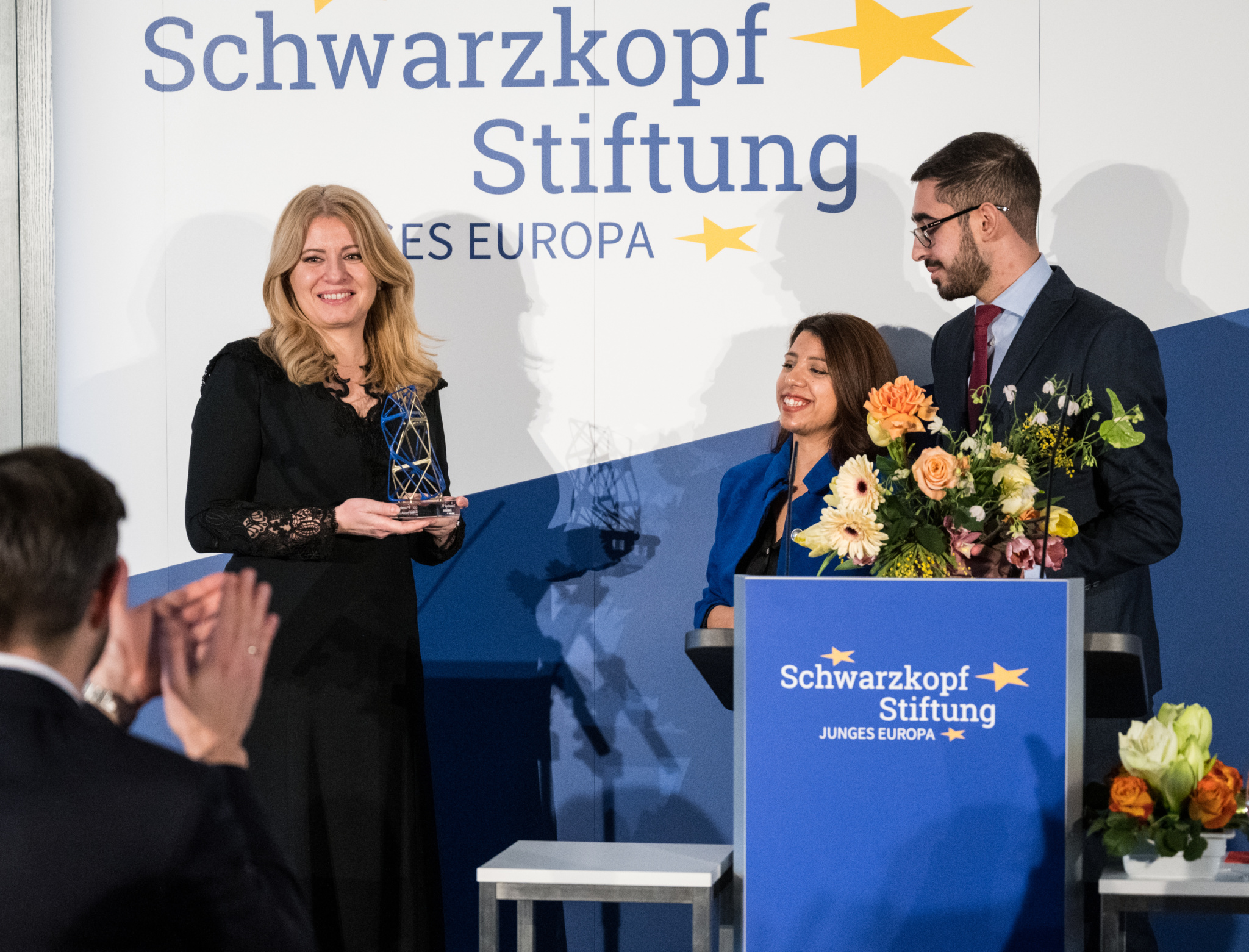 Zuzana Čaputová erhält Schwarzkopf-Europa-Preis / Schwarzkopf-Stiftung ...